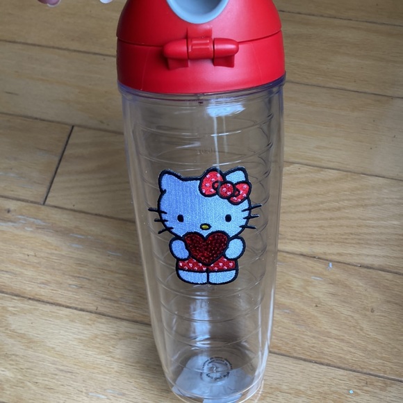 Hello Kitty | Dining | Hello Kitty Water Bottle | Poshmark